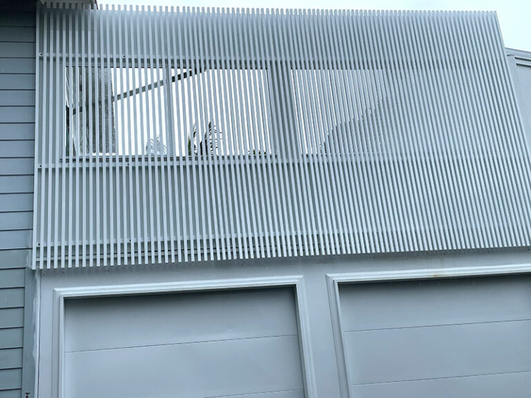 Aluminium Vertical Batten Screens – Vertex Contracting